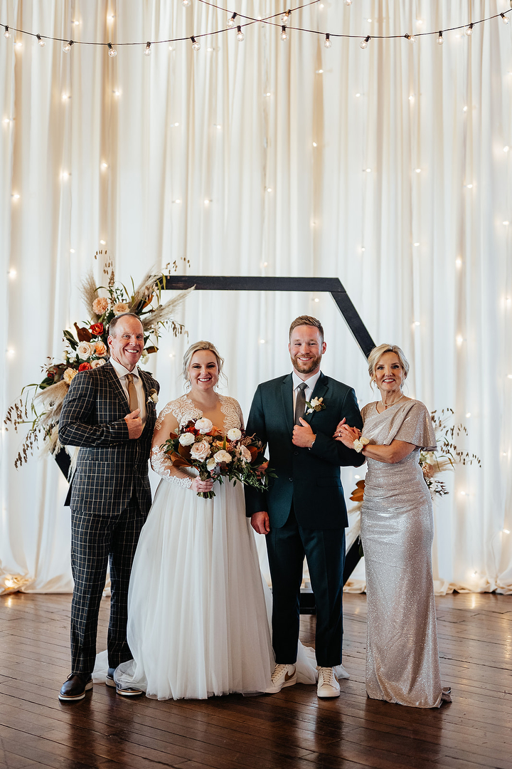 Downtown Indianapolis Wedding at the Biltwell Event Center